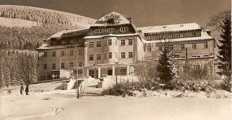 Pan Tau, Homolkovi i Svatopluk Kuřátko. Špindlerův mlýn mají filmaři ...